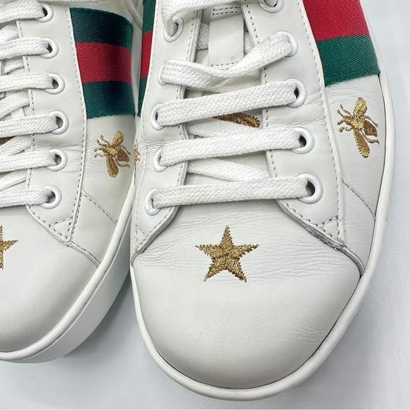 Gucci | Shoes | Gucci Ace Bee Embroidered Green Red Web White Leather ...